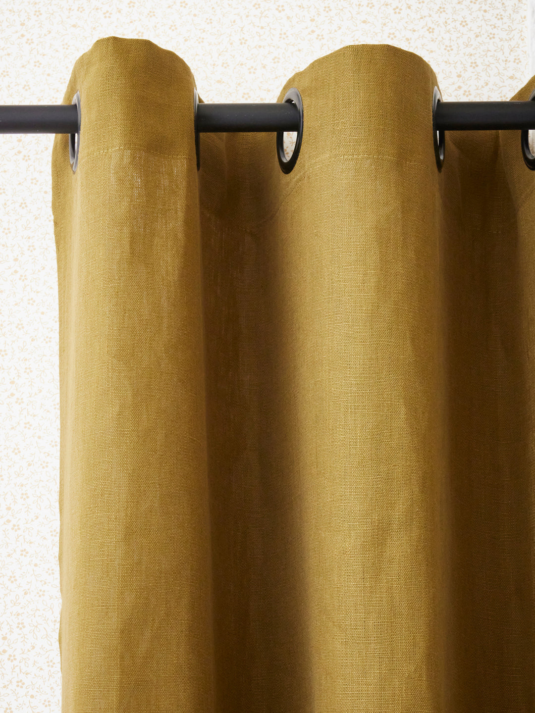 Rideau en lin à oeillets